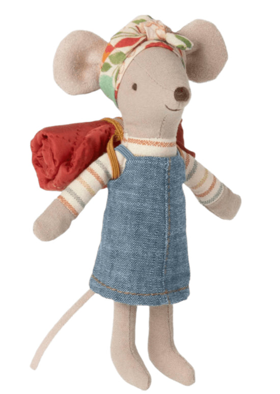Hiker & Wildlife Guide Mouse – Einstein's Attic